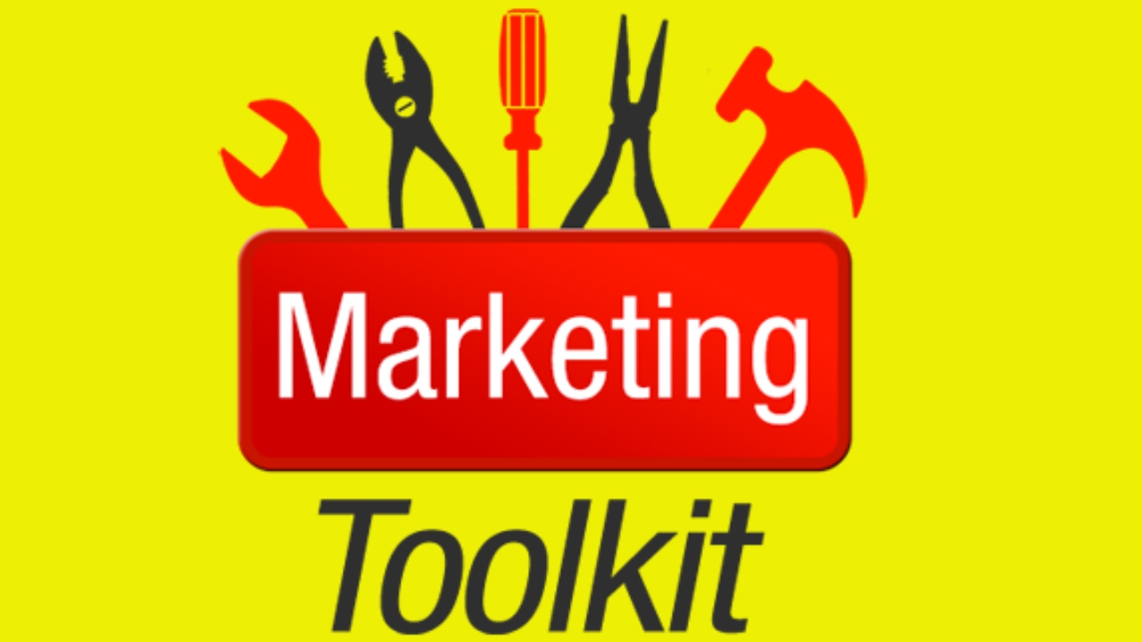 ESSENTIAL ONLINE MARKETING TOOLKIT