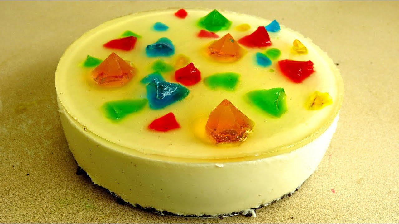 RAINBOW GUMMY DIAMOND CHEESECAKE