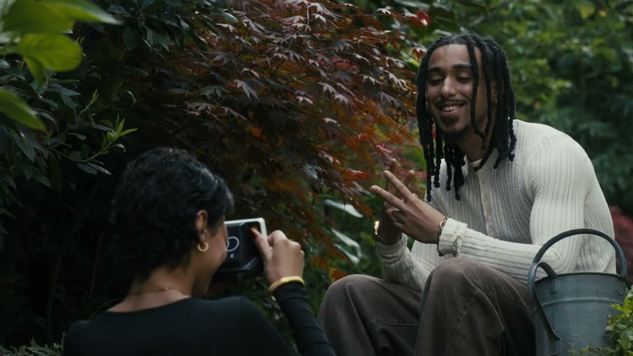 Lyrics & Translations of Donne-Moi by Low Jay | Popnable