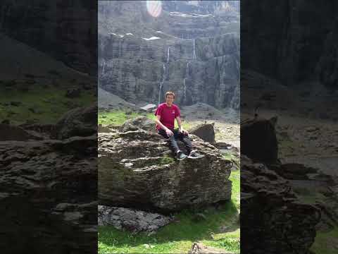 Pyrénées, Cirque de Gavarnie #28. Lunch time.