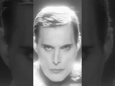 “Everybody knew that was the end” 😢 #FreddieMercury