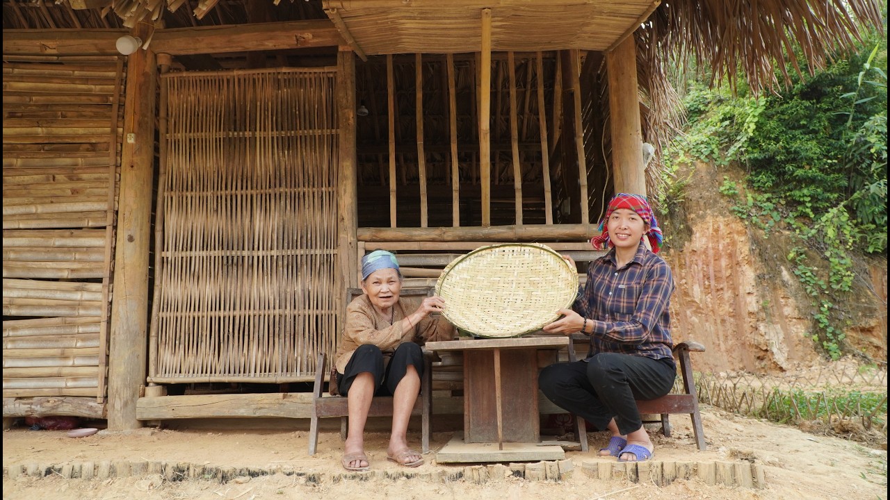 A Snake Bite Changes Everything as a Single Mother Is Saved by a Kind Man