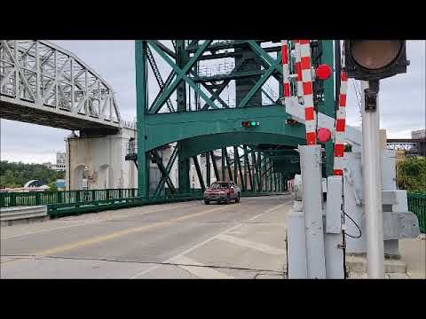 November 10, 2021 – Towpath Trail Lock 39 to Cleveland Script Sign ...