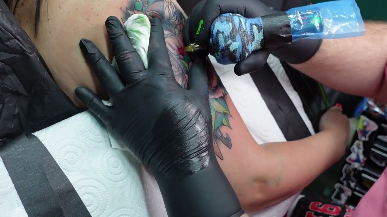Neo-Traditional Owl Tattoo l Time Lapse l