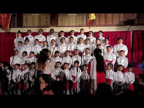 Bishops Camp 2nd Session Concert Choir perform...