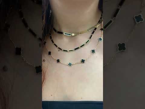 The Lovery Onyx Clover Necklace 2022