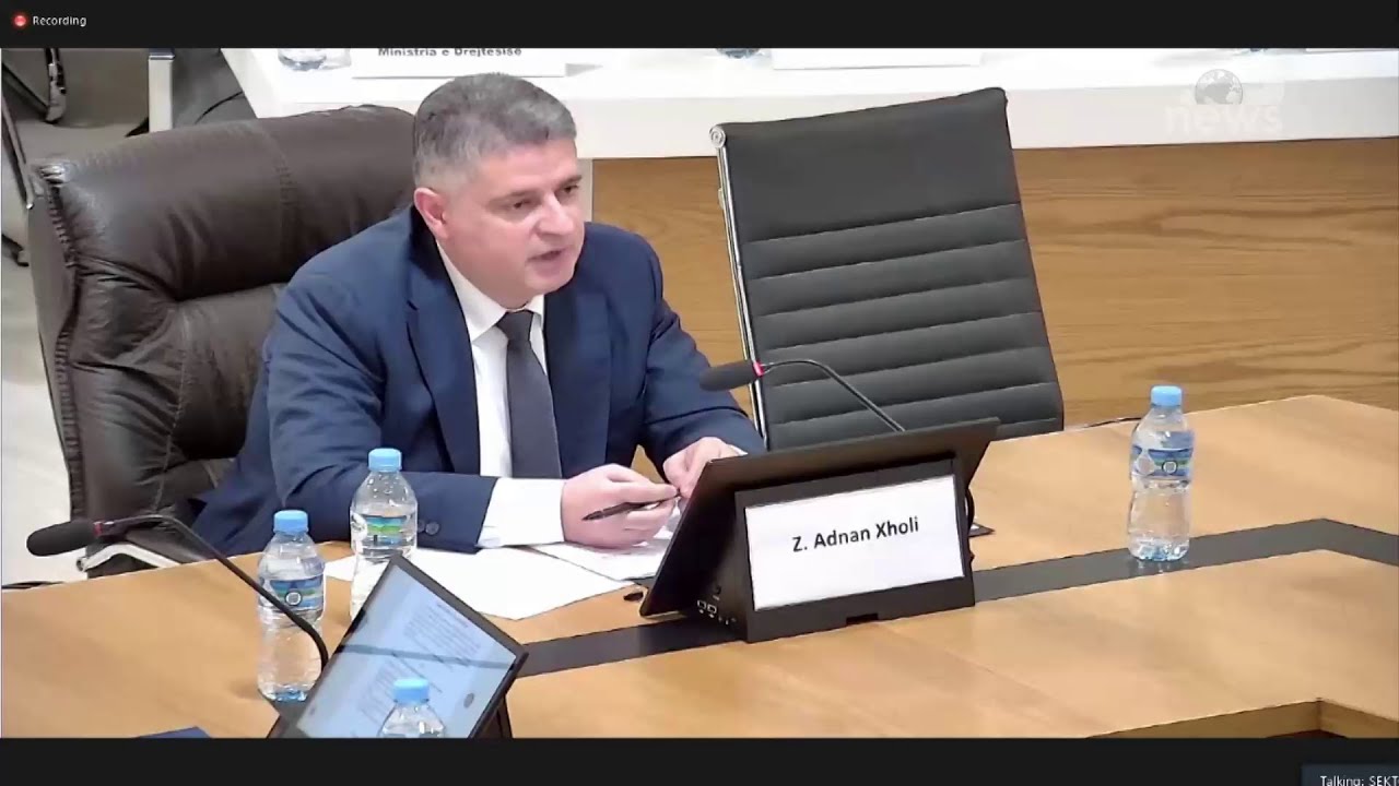 Gara për kreun e SPAK/ Adnan Xholi: Hetova ngjarjet e ’97, kam mbajtur ... Gara për kreun e SPAK/ Adnan Xholi: Hetova ngjarjet e ’97, kam mbajtur ...