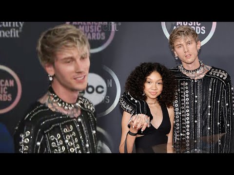 AMAs: Machine Gun Kelly Has Daddy-Daughter Date Night