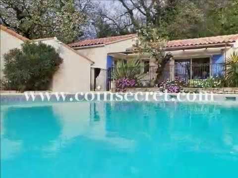 Eyragues, en Provence, location d’un gîte de vacances avec piscine. Pour 4 personnes