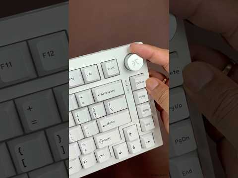 Kreo Swarm Wireless Mechanical Keyboard.