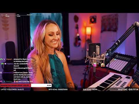 LIVE MUSIC | LOOPING, SINGING AND VIOLIN