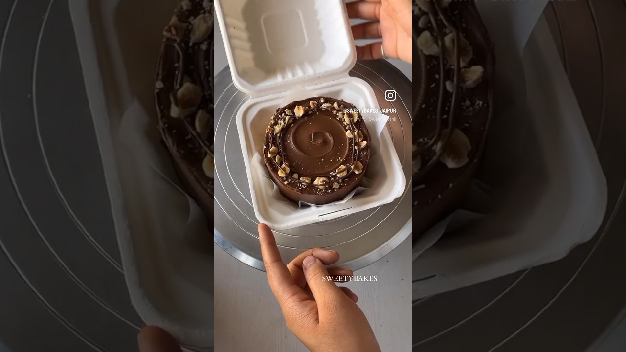 Nutella hazelnut bento cake 🤎 #shorts #cakedecorating #cake #cakemaking #cakeshorts #cakedesign