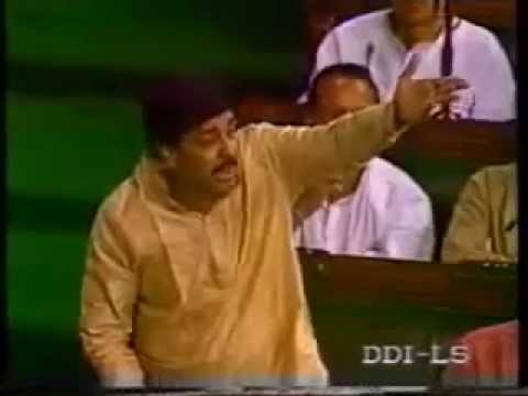Funny Speech on Democracy of India by Pramod Mahajan to Chinese