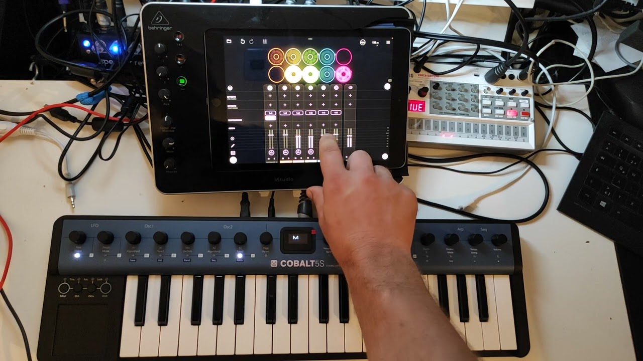First Touch of Modal Cobalt 5S (feat. Loopy Pro)