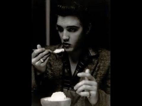 Steam Community :: Video :: Real life footage of Elvis eating