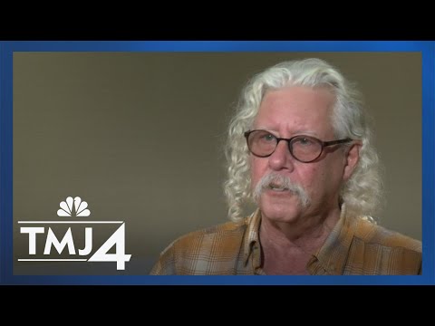 Arlo Guthrie talks about his most famous song