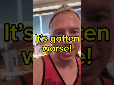 Safety issue: scary situation on Carnival Panorama this morning as passengers stampede stairwells!