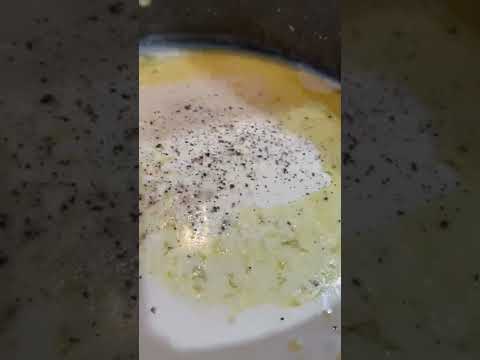 Easy Tortellini Alfredo #shorts #easyrecipe #foryou #dinnerideas