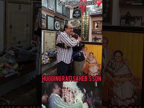 Hugging Mohd Rafi saheb son Shahid Rafi ji on 100th Birth Anniversary of Rafi Sahab at Rafi Mansion