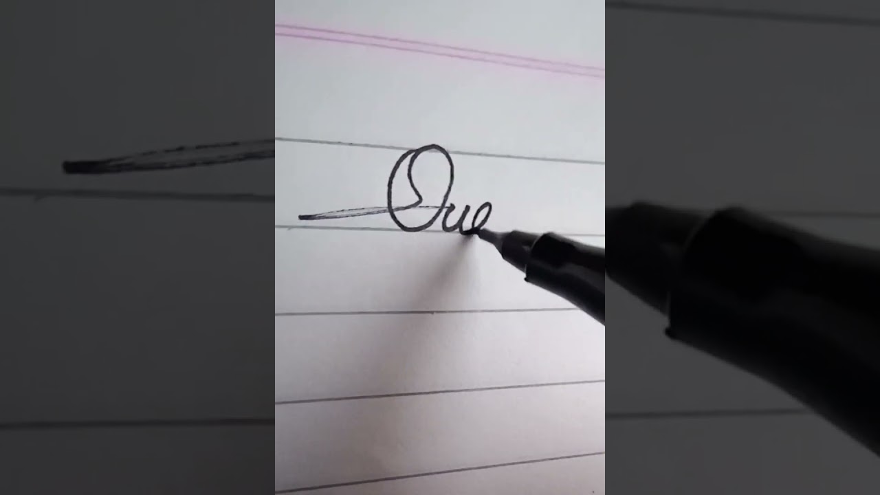 How to write Queen in cursive writing #cursive#writing#queen#khushicursivewriting#short