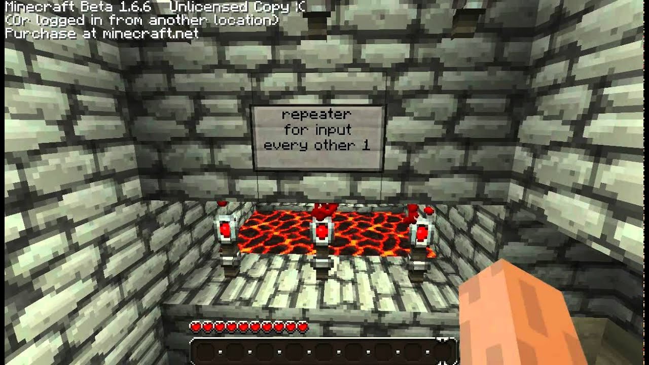 Minecraft: Trapdoor bridge redstone (hidden wire)