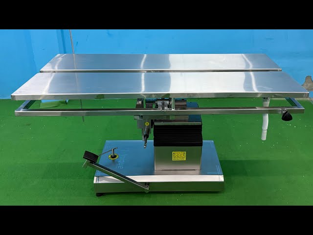 Operation table - Super Deluxe Hydraulic Operation Table Trader ...