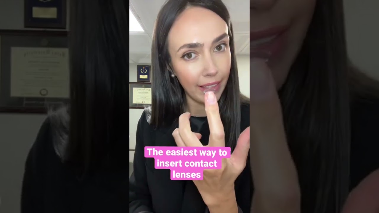 The easiest way to insert contact lenses, contact lenses insertion tutorial #shorts #eyehealth