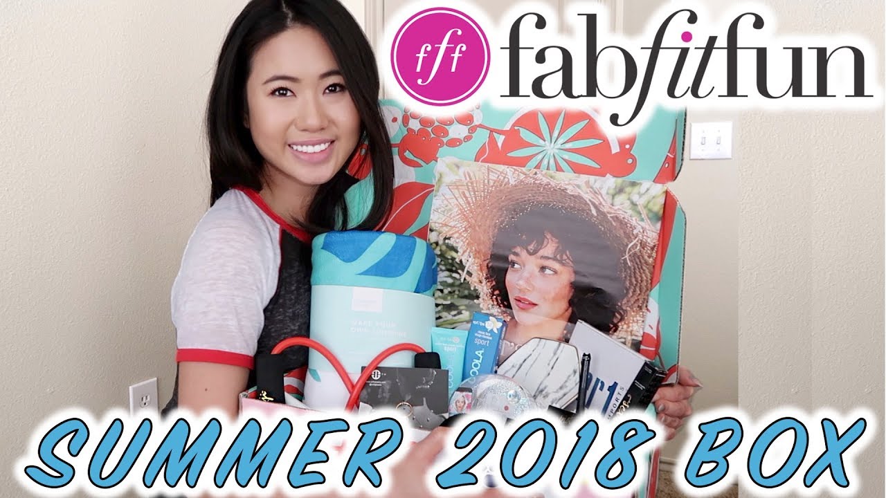 FabFitFun Summer 2018 Subscription Box : BEST BOX EVER?! | Unboxing & Review