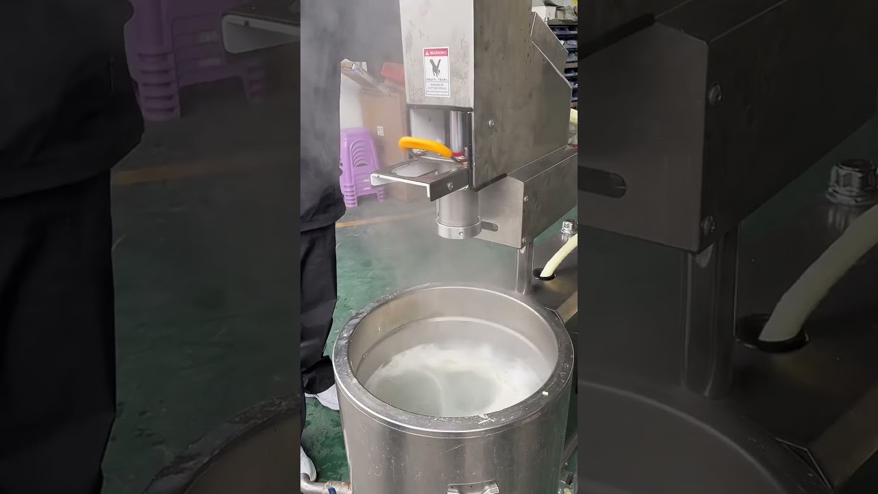 New ramen machine, one-touch ramen starter, automatic cutting, smooth😱😱😱