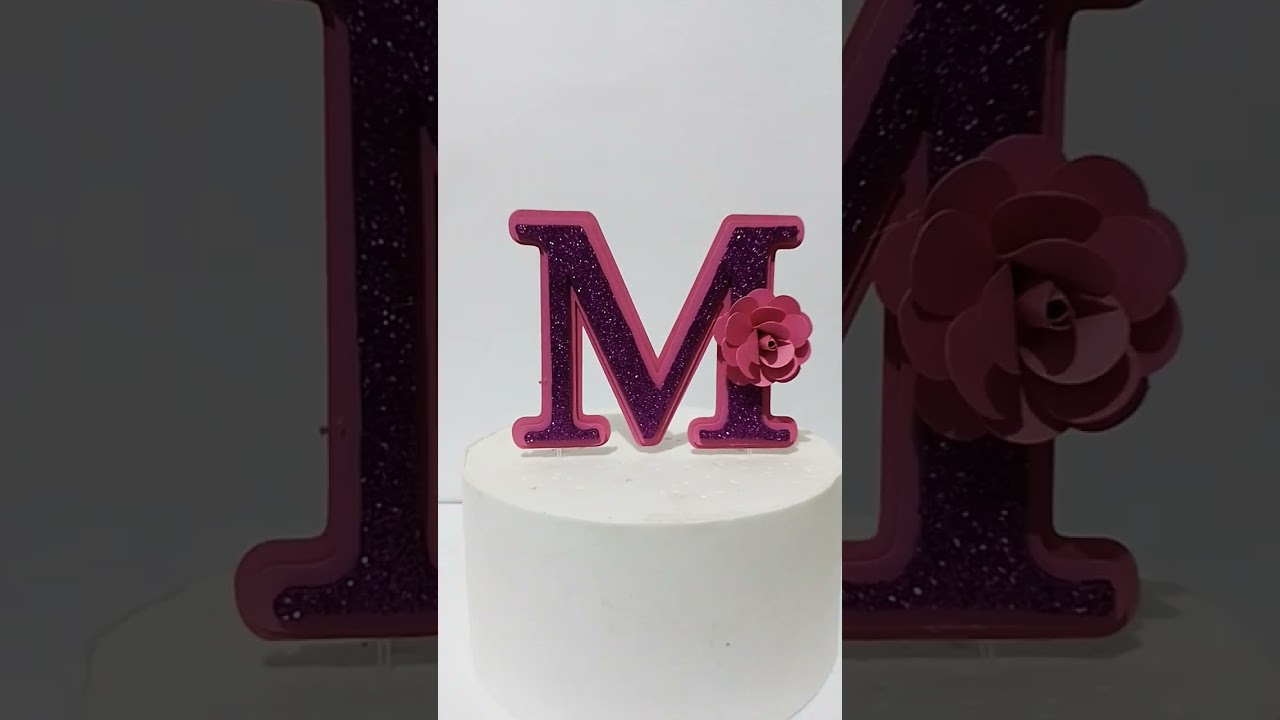 Topo de bolo 3d premiun Letra M