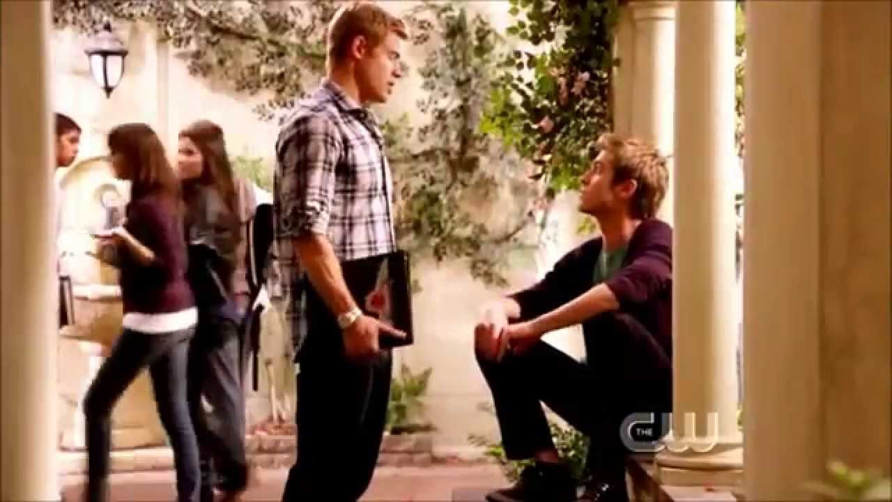 90210 - Teddy (E10)