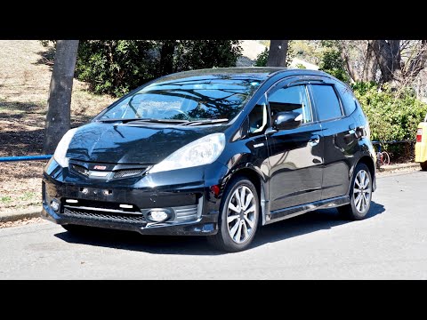 2012 Honda Fit Hybrid RS 6-speed (Ireland Import) Japan Auction Purchase Review
