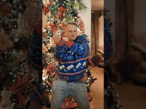 Christmas Eve Meme Mashup AI Music Video #shorts #short #ai #memes #musicvideo #funny #straykids