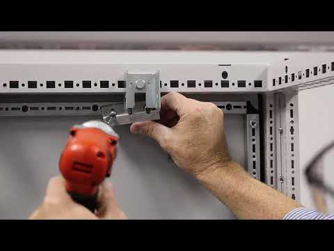 Installing a mechanical interlocking system for TS 8 large enclosures