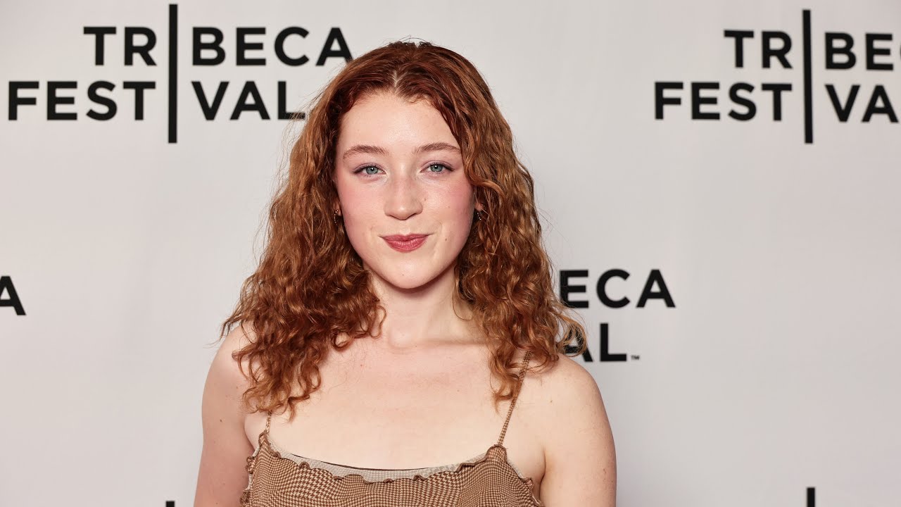 Emma Halleen interview at the Downtown Owl Tribeca 23