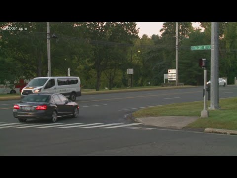 Farmington officer seriously injured by fleeing suspects: Police