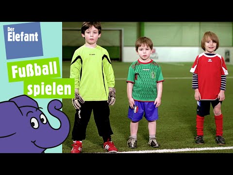 Fußball Bambinis: Nils, Sammy und Quentin liefern sich ein Fußball-Match | Der Elefant | WDR