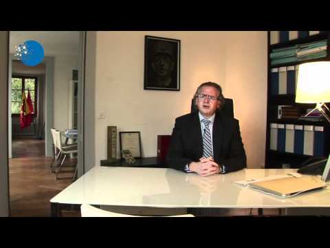 Pierre Delval - Babelio