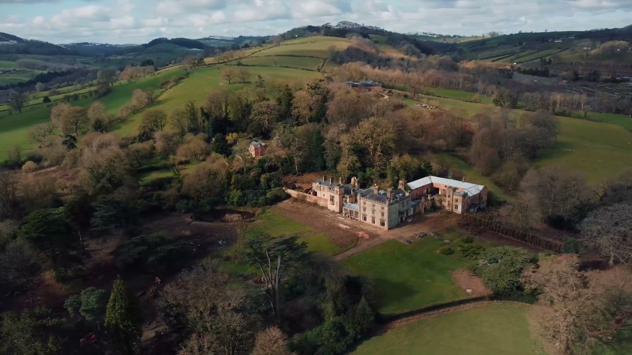 LLanerchydol Hall Home