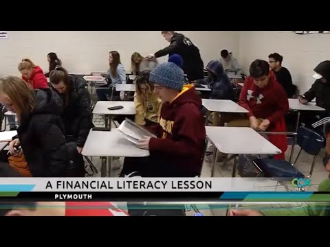 Armstrong Teacher Emphasizes Personal Finance
