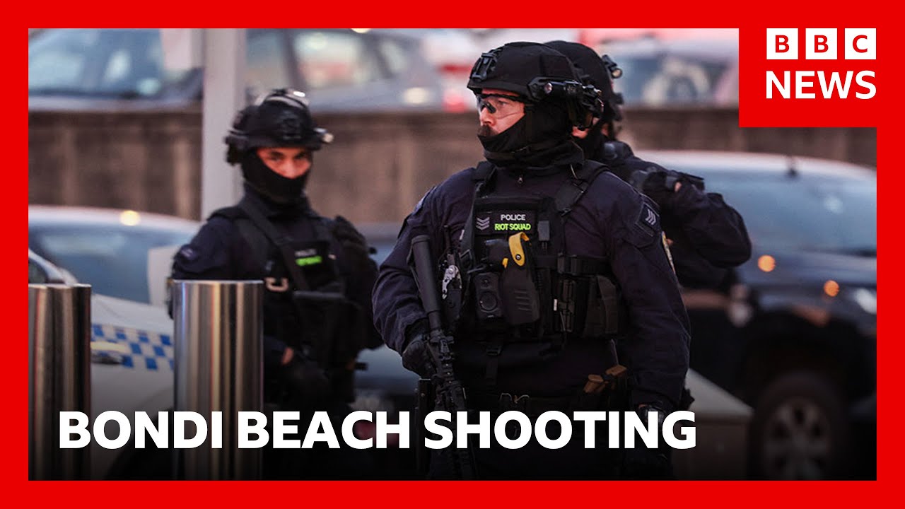 Nine killed in shooting at Australia's Bondi Beach | BBC News