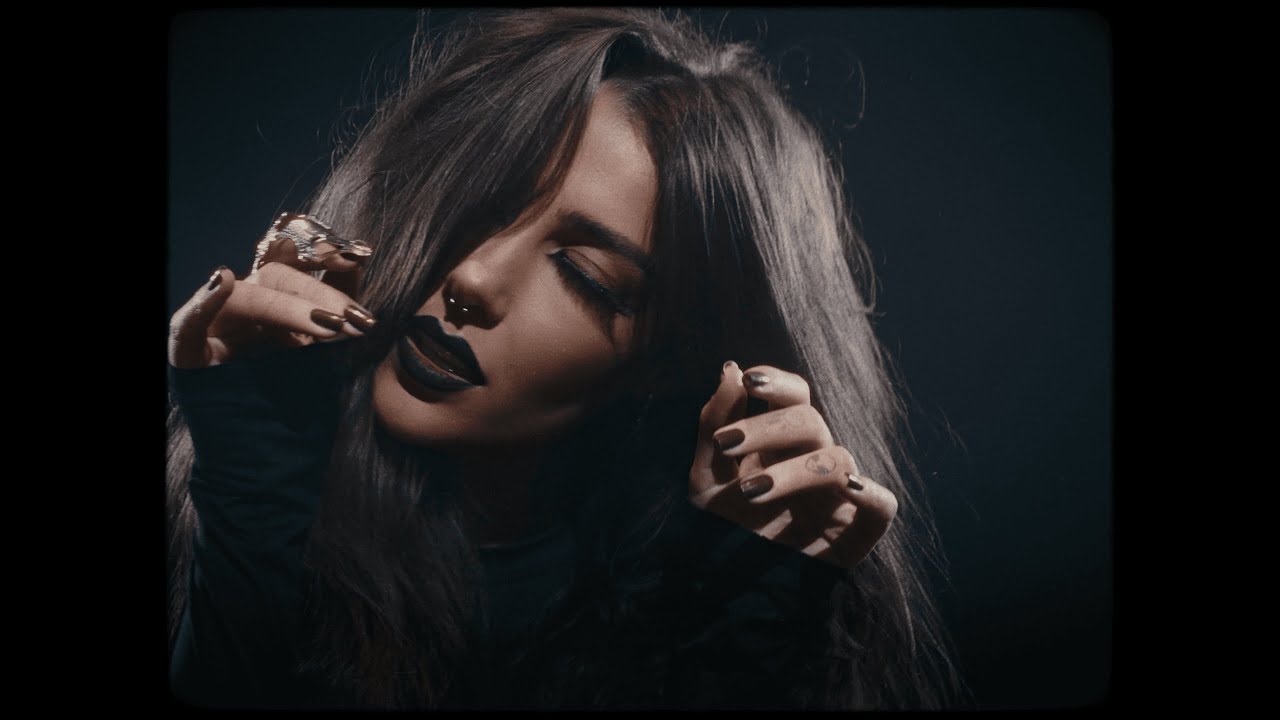 Toxic by Tóth Andi from Hungary | Popnable