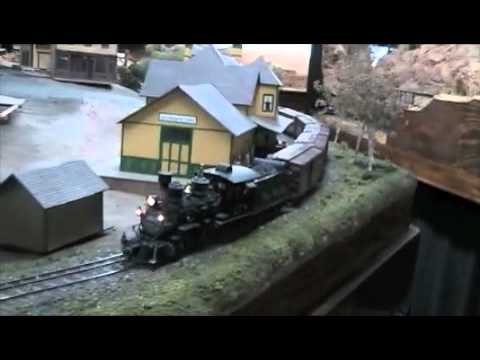C-16 278 pulling a drag of boxcars