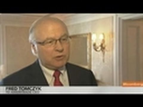 Tomczyk Says Investor Sentiment Turning `More Cautious'