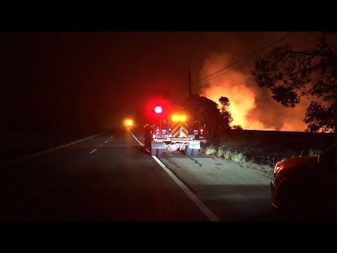 Wind driven wildfire rages in Calif. coastal area