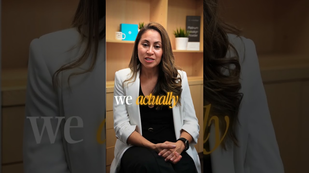 Whiten Your Teeth While Doing Invisalign: Achieve a Brighter Smile During Treatment!