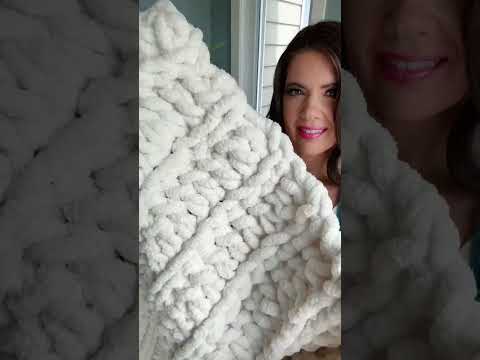 Crochet a Jumbo chunky blanket #bernatblanketbig #crochet #crochetblanket