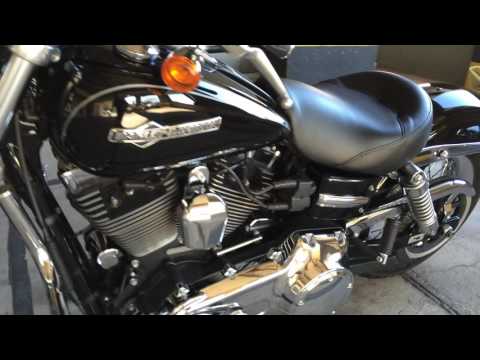 Harley Davidson Dyna Super Glide Custom 2011