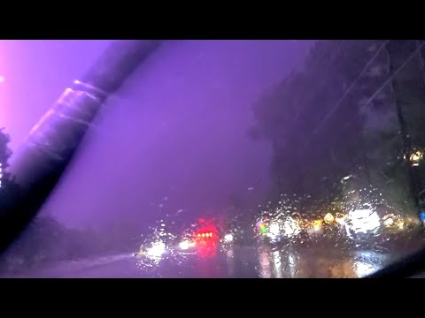 Lightning strikes Tree in North Chesterfield VA June 26th 2023/ Storm damage