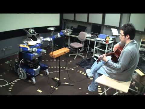 Music Robot Plays The Theremin, Follows The Guitar – Synthtopia